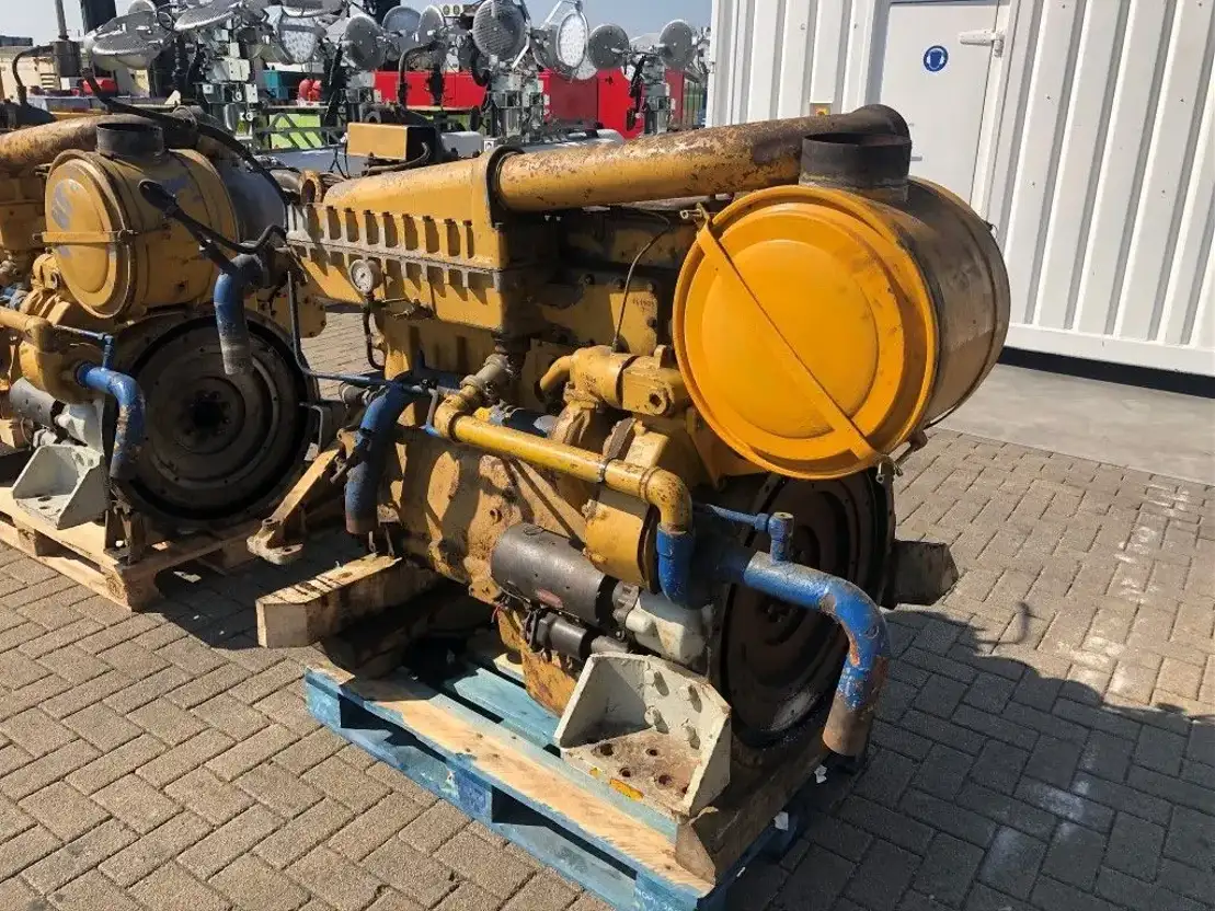 Caterpillar D343 158 PK Marine engine | Overige bouwmachine - TrucksNL