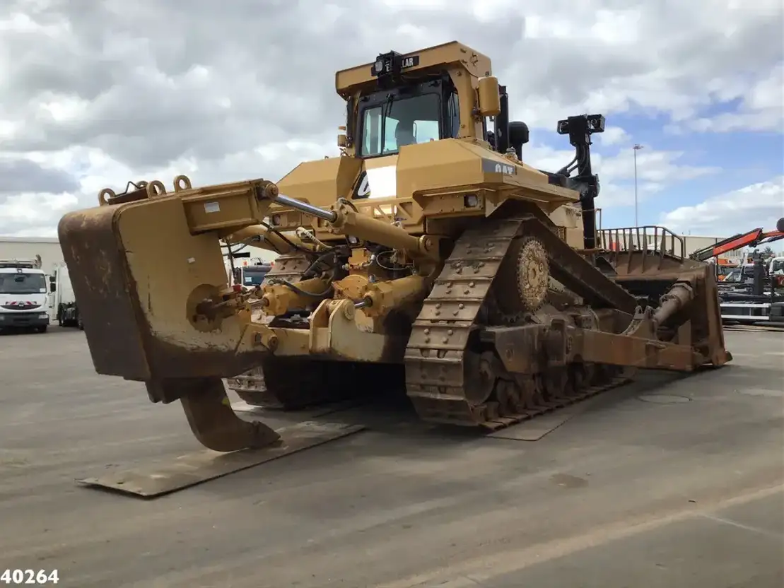 Caterpillar D11 Dozer + Ripper + EPA | Rupsdozer - TrucksNL