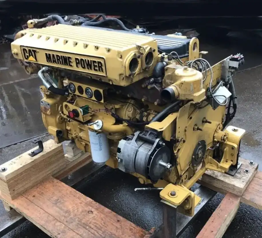 Caterpillar C12 (Marine) | Motor equipment - TrucksNL