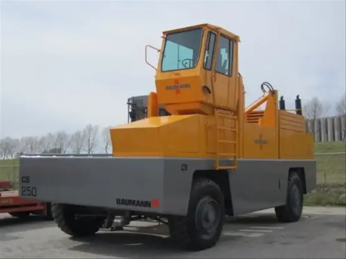 Baumann CS250 | Zijlader heftruck - TrucksNL