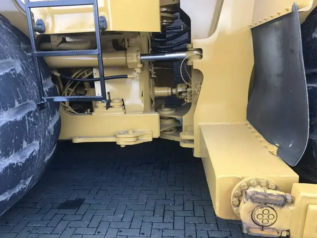 Caterpillar 844 WHEEL DOZER | Wieldozer - TrucksNL