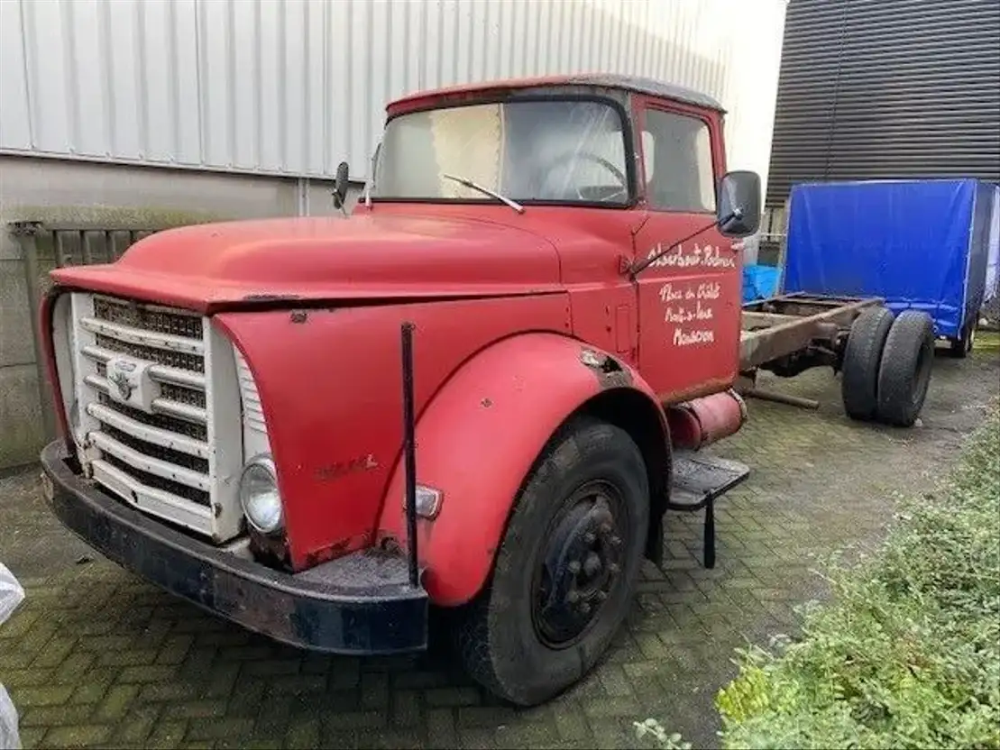 DAF OLDTIMER A16DD516 TORPEDO | Oldtimer vrachtwagen - TrucksNL