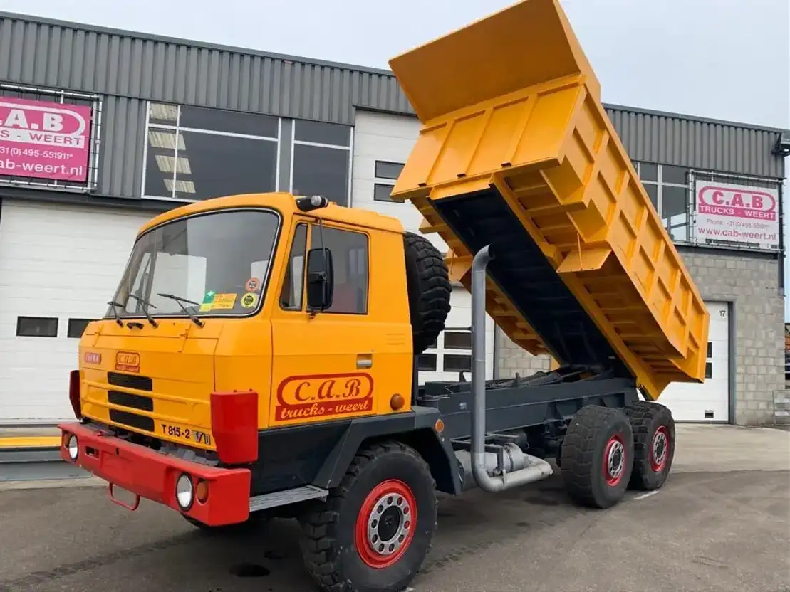 Tatra T 815-2 / 6x6 / V10 - UNIQUE | Kipper vrachtwagen - TrucksNL