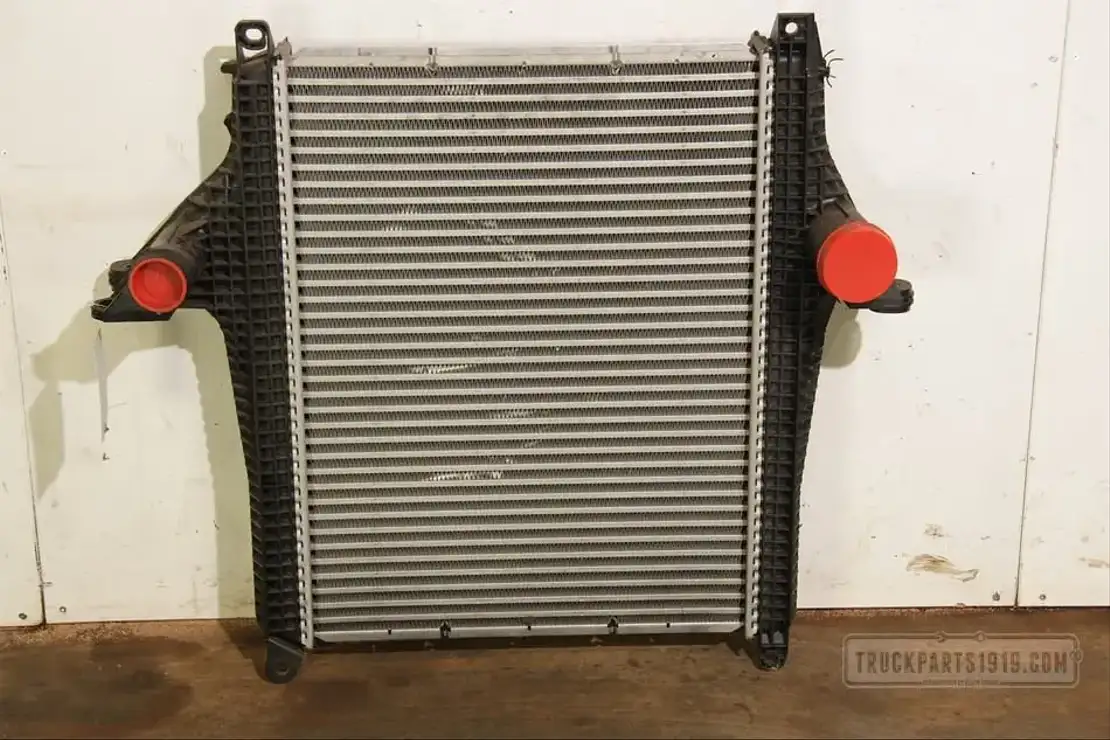 MAN Cooling System Intercooler | Intercooler vrachtwagen onderdeel ...