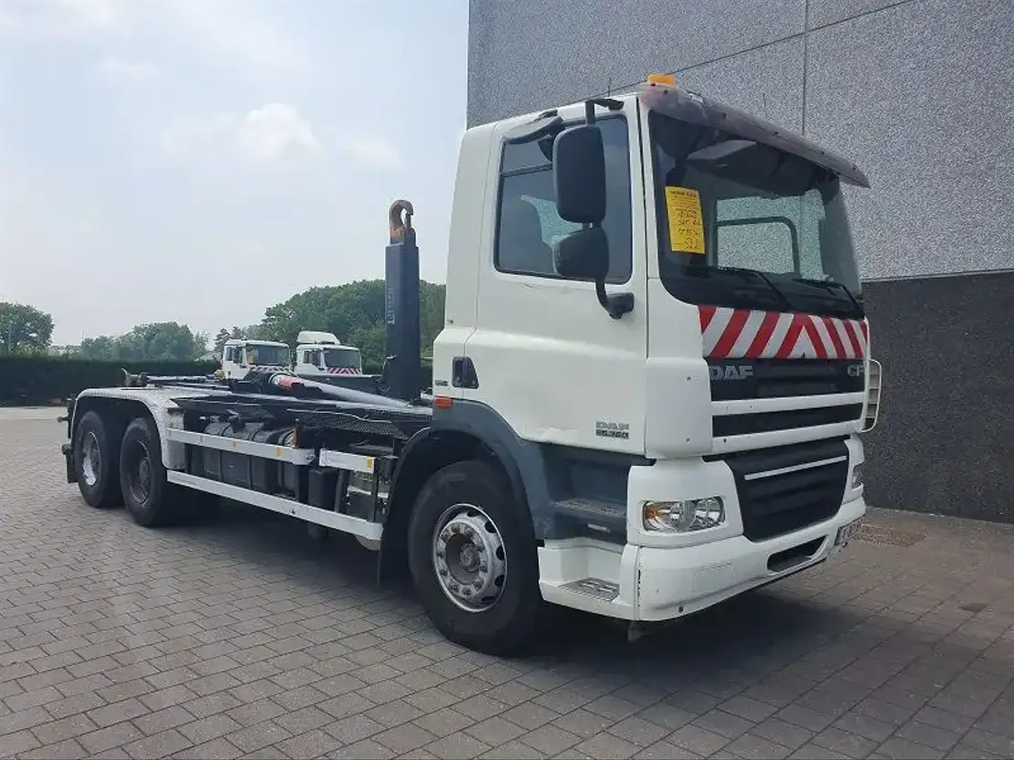 DAF Containersysteem Vrachtwagens - gebruikt en nieuw - TrucksNL