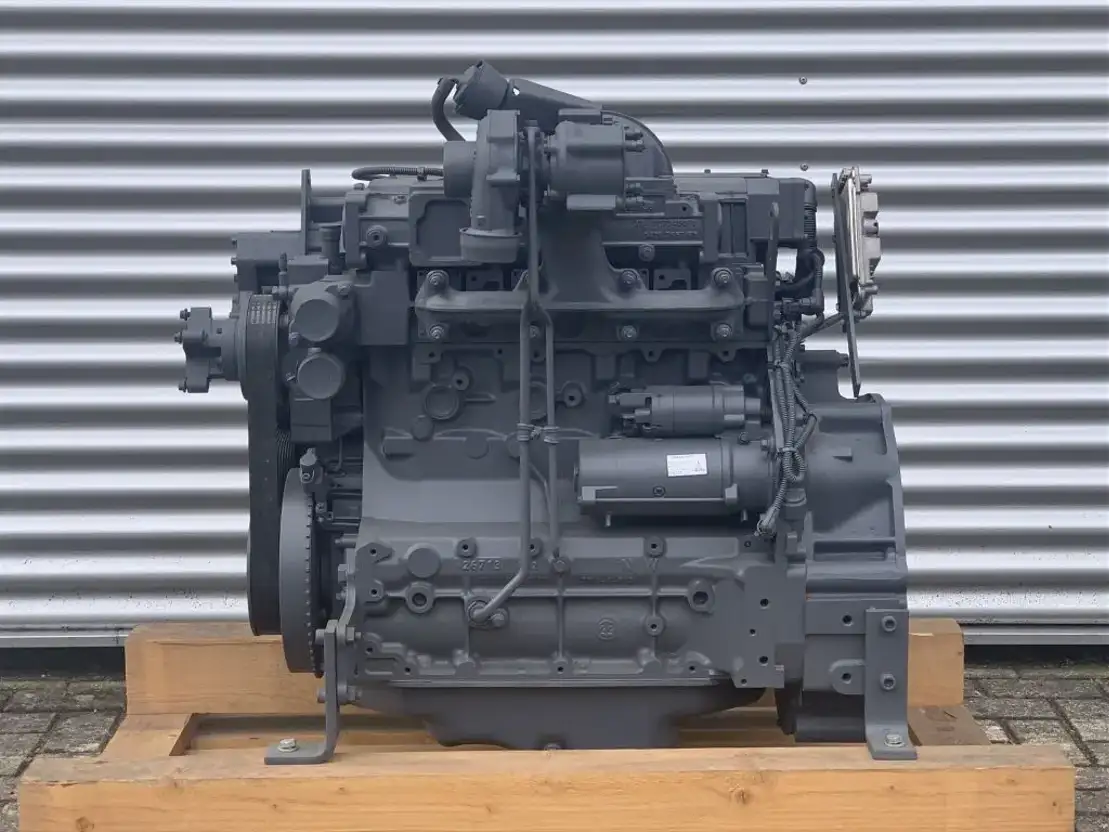 Deutz TCD2012L042V | Motor equipment - TrucksNL