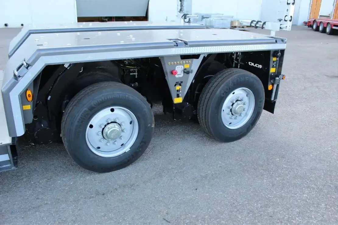 Rojo Trailer Extra-low bed loader 2 axles. Pendular GRS2 (2X ...