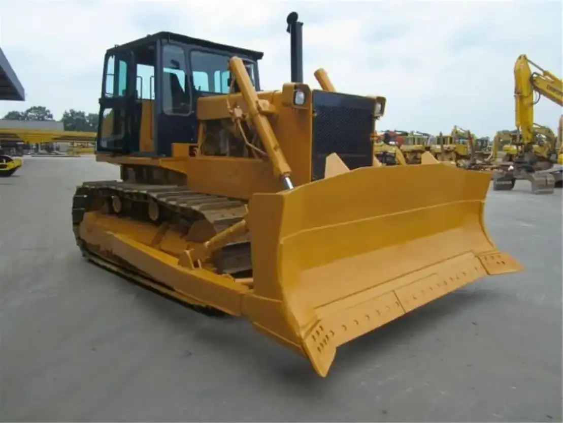 Fiat FD20-A _ EX ARMY Bulldozer | Rupsdozer - TrucksNL