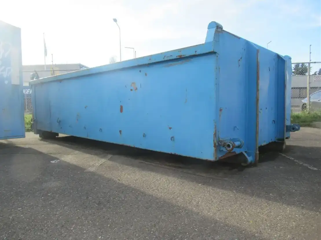 Bouwcontainers kopen - gebruikt en nieuw - TrucksNL