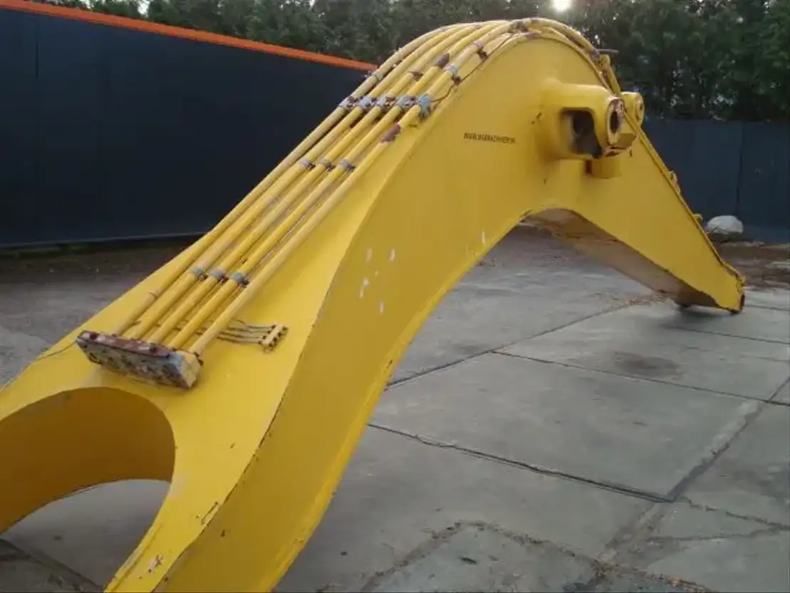 Caterpillar 245D Mono Boom CAT245D | Graafarm - TrucksNL