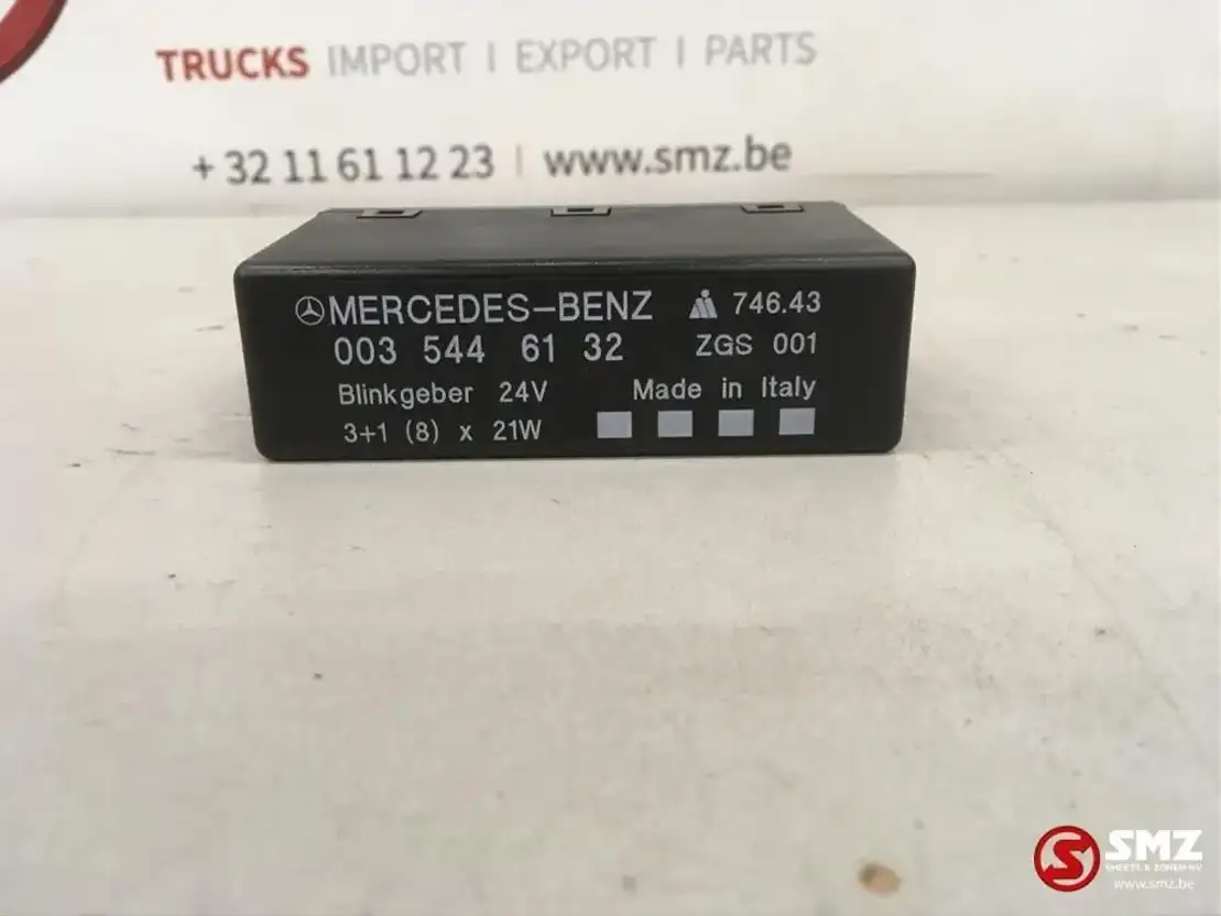 Mercedes-Benz Occ Ecu pinkrelais A0035446132 | Motormanagement ...