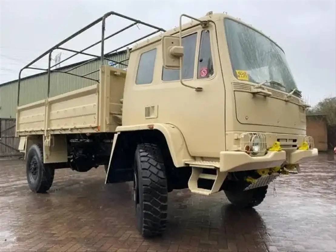 DAF Leyland DAF 4x4 Cargo Truck ex military | Leger vrachtwagen - TrucksNL