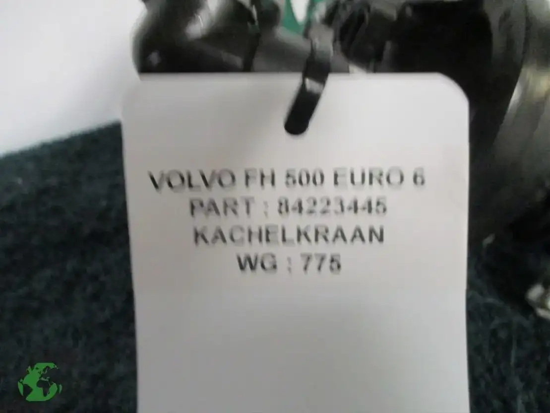 Volvo 84223445 KACHEL KRAAN FH 500 EURO 6 | Verwarming vrachtwagen ...