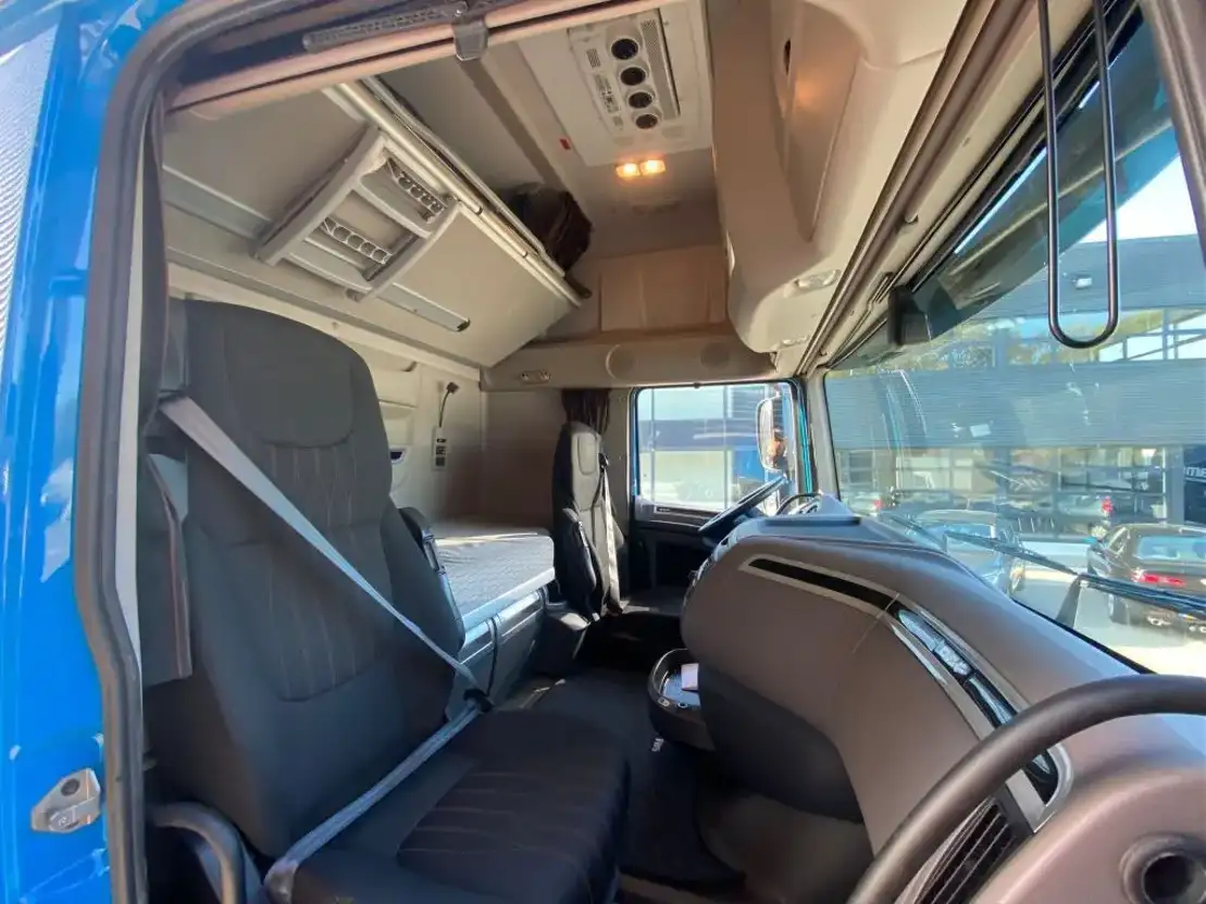DAF XF 530 FTG | Standaard trekker - TrucksNL