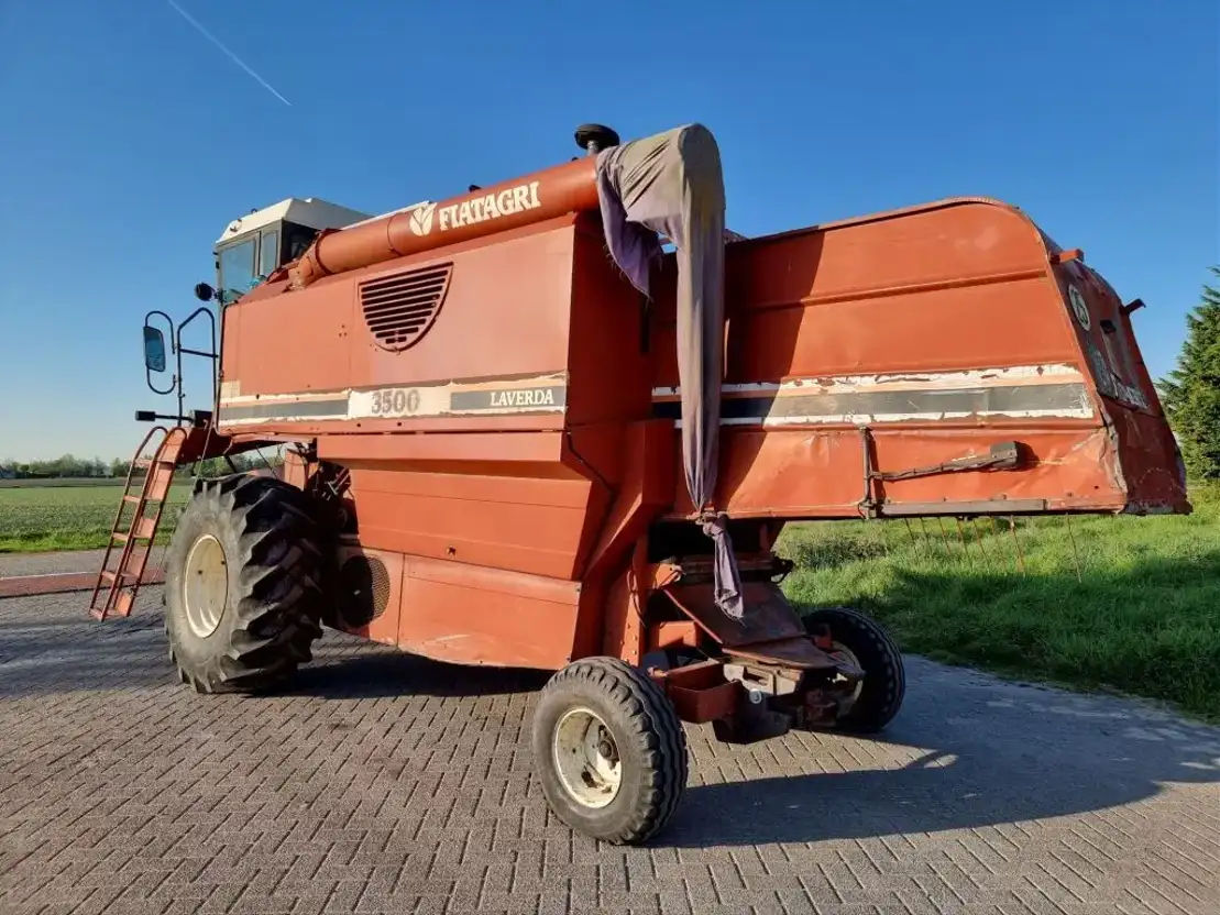Laverda 3500 | Maaidorser - combine - TrucksNL