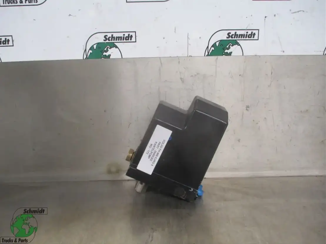 Volvo 20455262 FH 480 EURO 5 KANTELPOMP | Cabine - cabinedeel ...