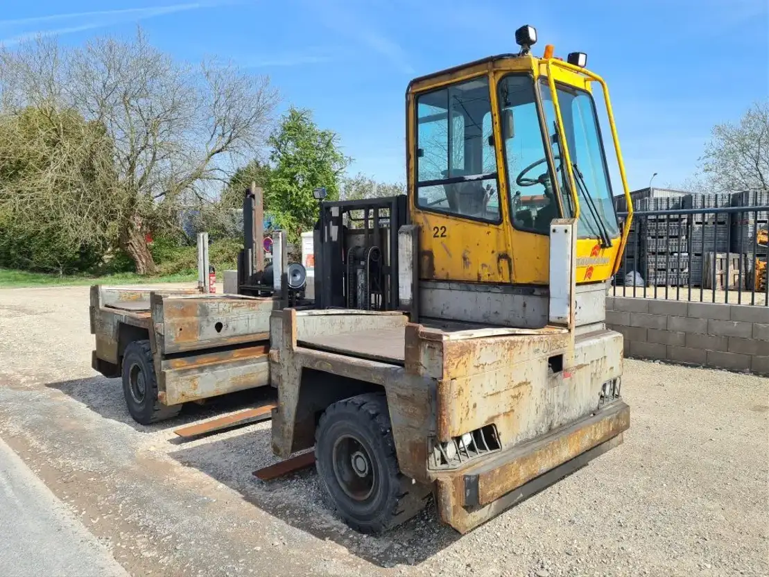 Zijlader Heftrucks kopen - gebruikt en nieuw - TrucksNL