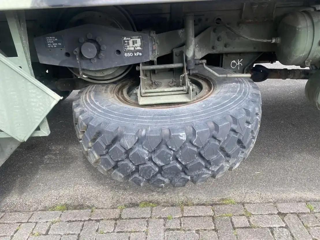 DAF YBZ 2300 6x6 | Leger vrachtwagen - TrucksNL