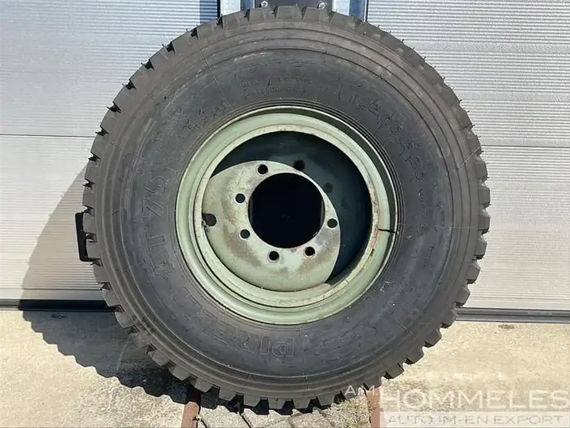 Pirelli AT75 12.00R20 | Wiel met band vrachtwagen onderdeel - TrucksNL