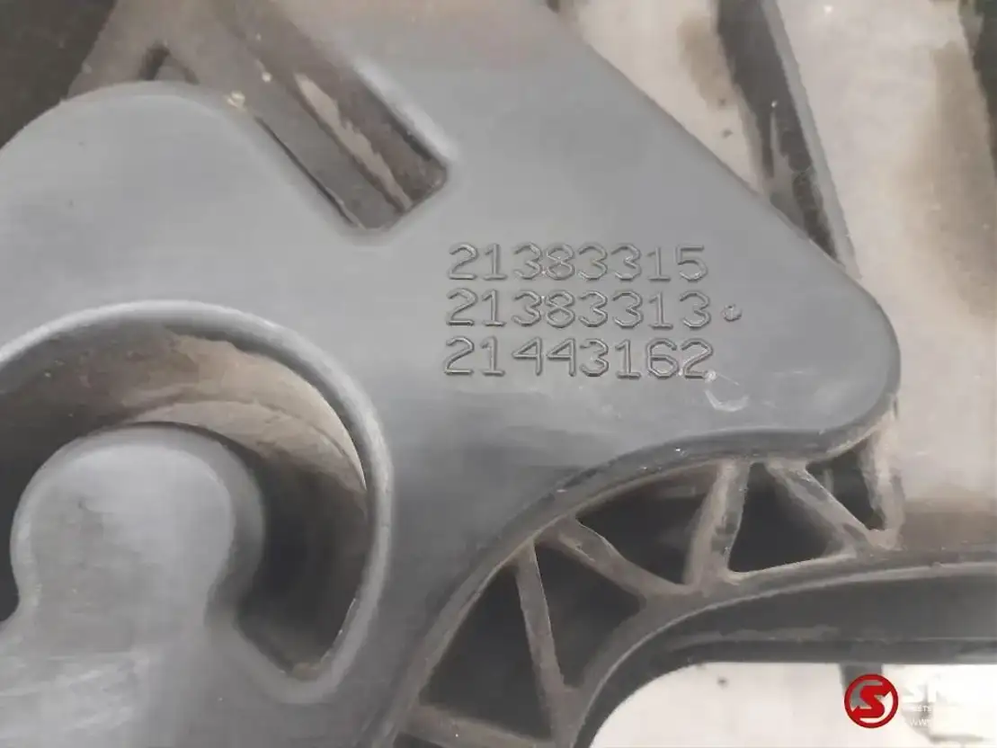 Volvo Occ motorversnellingsdeksel Volvo D13 21383315 | Motordeel ...