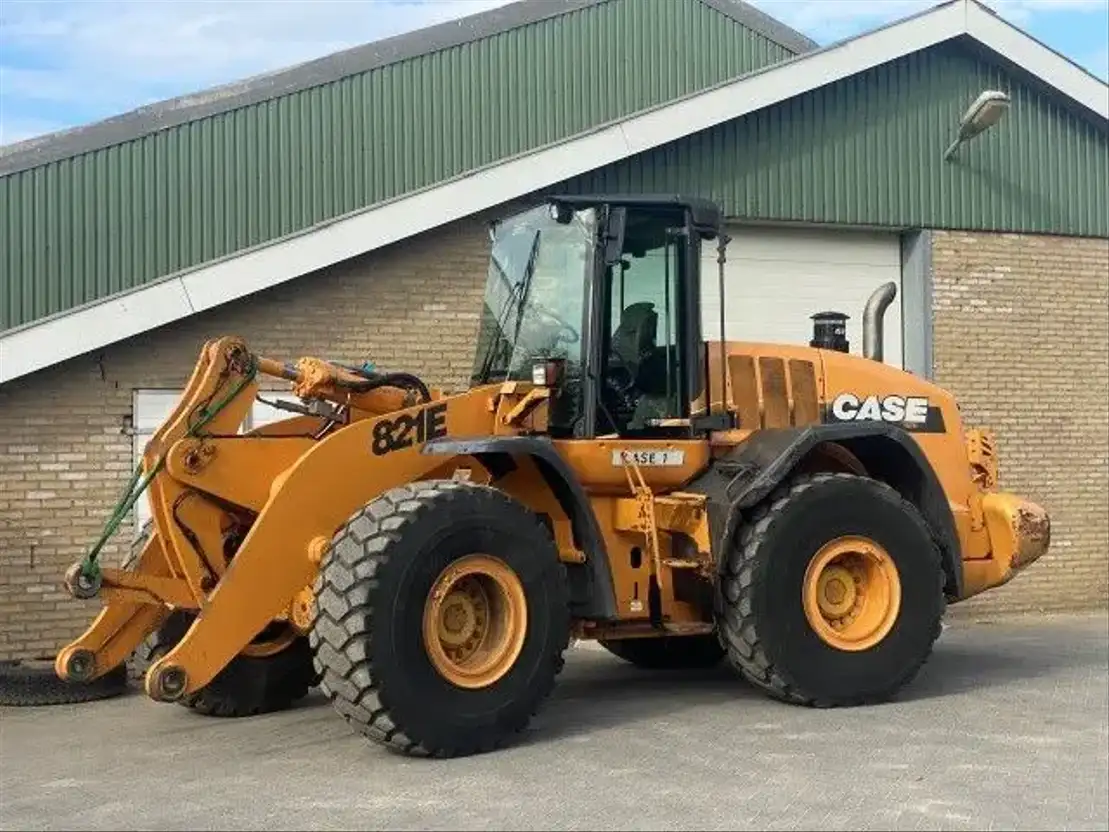 Wielladers / shovels te koop - gebruikt en nieuw - Trucks.nl