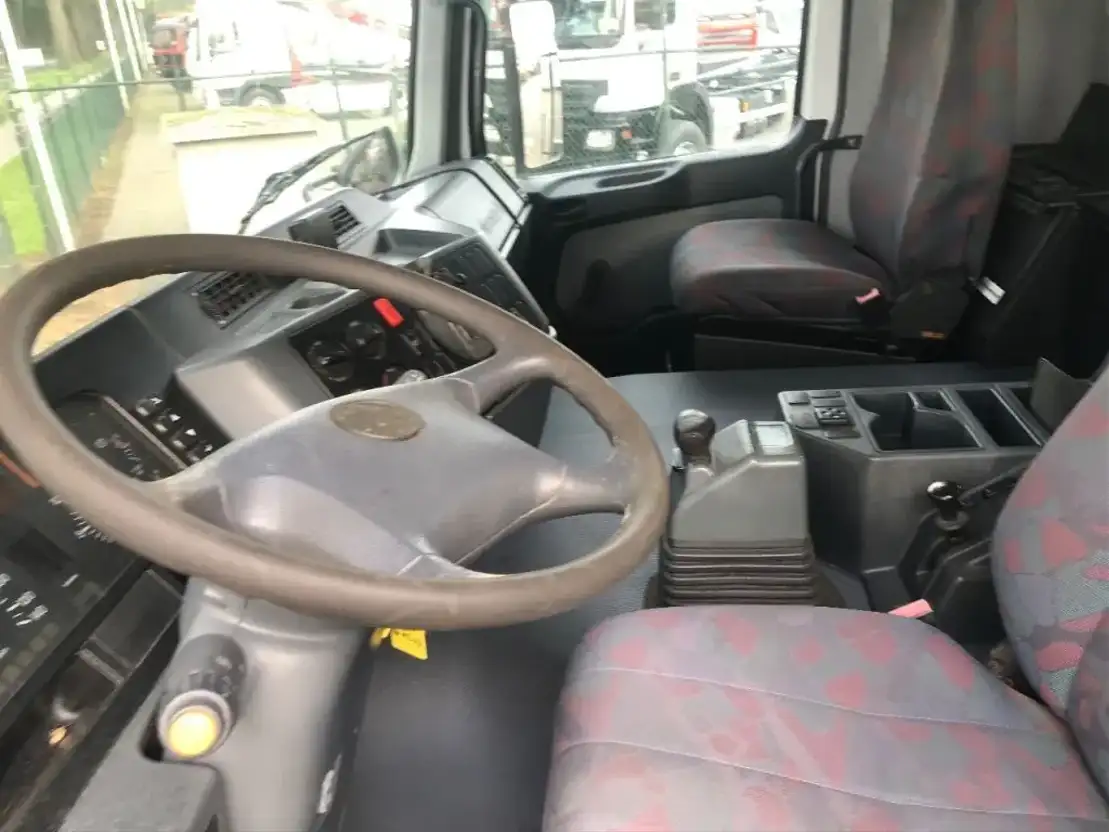 Mercedes-Benz Actros 3343 6x4 - Telligent with 3 pedals | Kipper ...