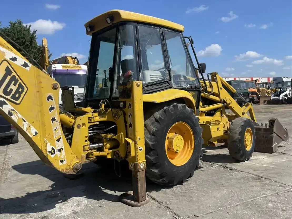 JCB 3CX Backhoe loader Telescopic arm Hydraulic Bucket ...