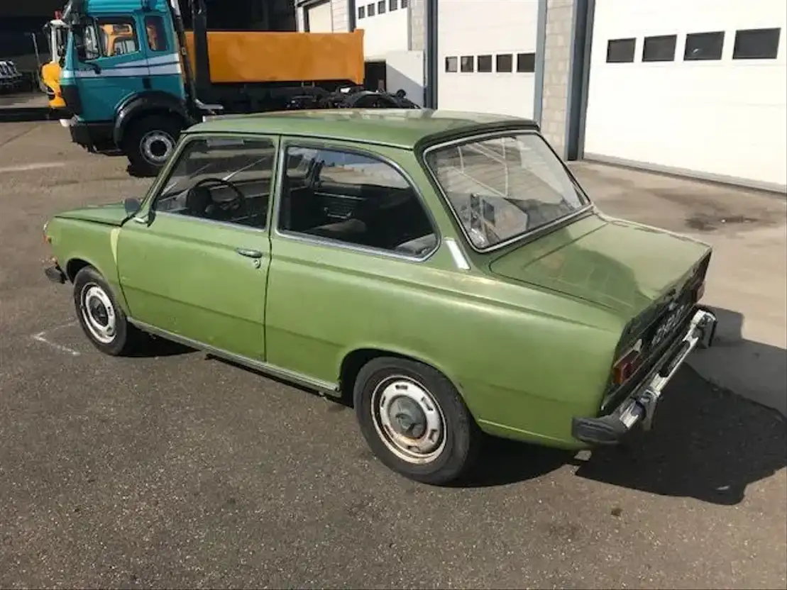 DAF 46 SUPER LUXE Variomatic - OLDTIMER | Sedan auto - TrucksNL