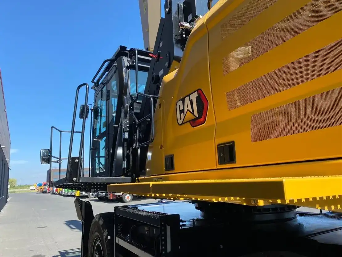 Caterpillar MH3040 NEW MATERIAL HANDLER/UMSCHLAGBAGGER/OVERSLAGKRAAN ...