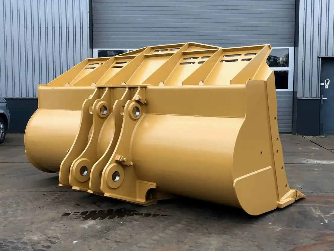 Caterpillar 988H HD Rock Bucket | Graafbak - TrucksNL