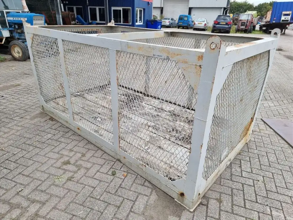 Caterpillar Manbak - Werkkooi - Werkbak - Valbeveiliging | Uitrusting ...