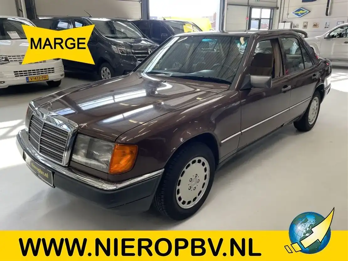 Mercedes-Benz W124 E260 Automaat Dakraam Marge | Overige personenwagens - TrucksNL