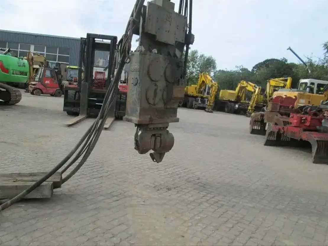 JCB JS450 | Overige bouwmachine - TrucksNL