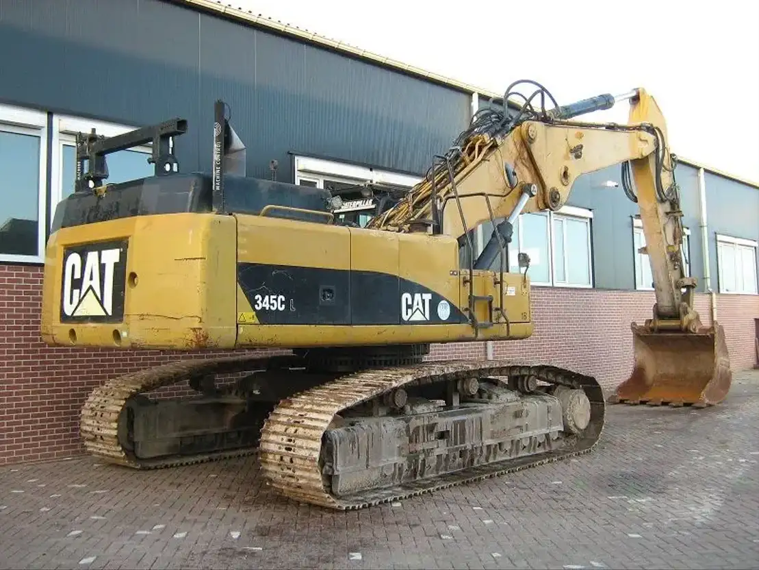 Caterpillar 345C L | Rupsgraafmachine - TrucksNL