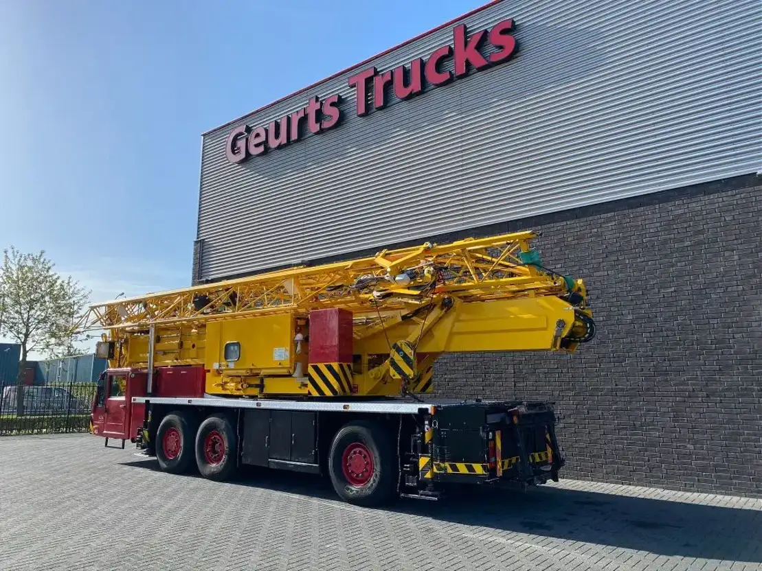 Spierings SK377-AT3 MOBIELE TORENKRAAN/TURMKRANE/TOWERCRANE | Mobiele ...
