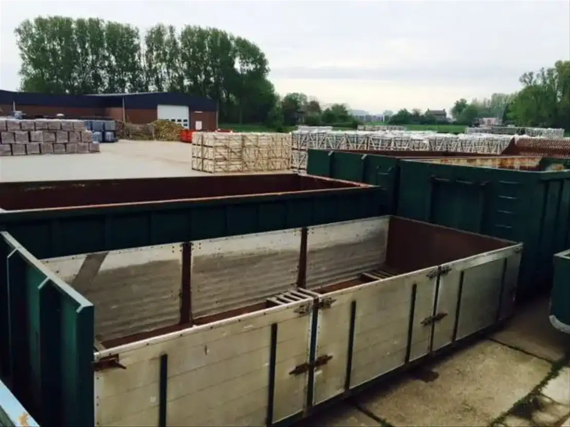 Diversen open fence cable/hook/chain system | Overige containers - TrucksNL