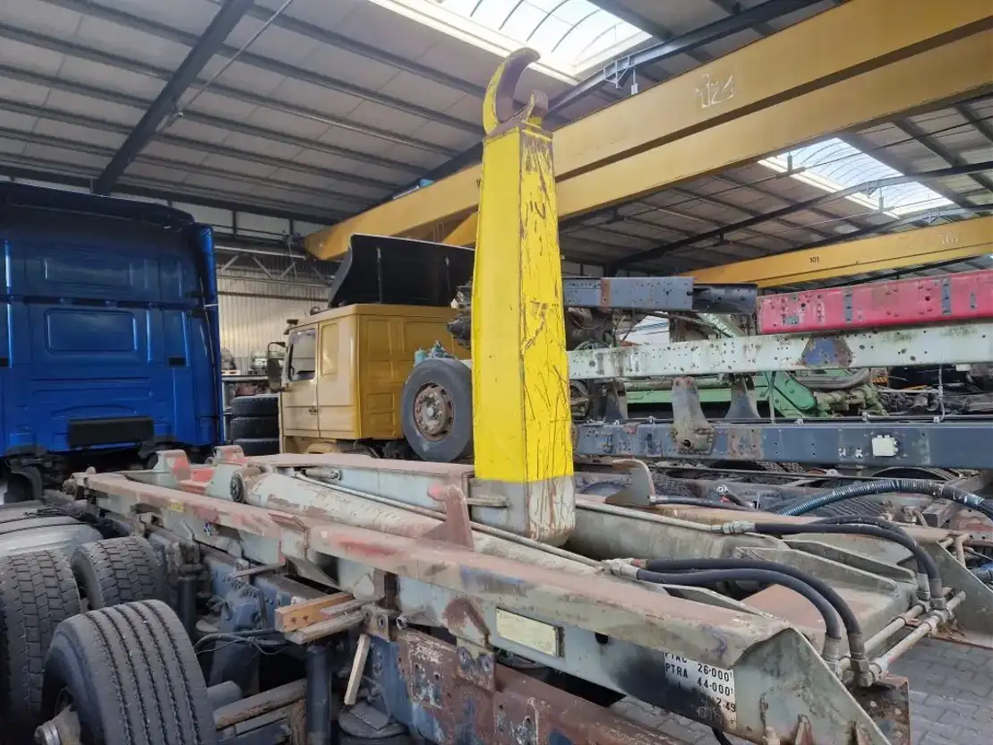 Marrel Hydrauliek | Haakarmsysteem - TrucksNL