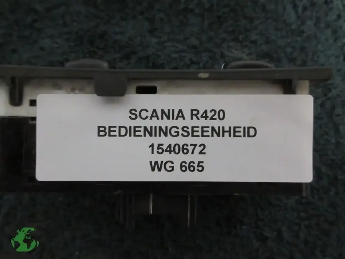 Scania 1540672 Bedieninspaneel R 420 | Elektra vrachtwagen onderdelen ...