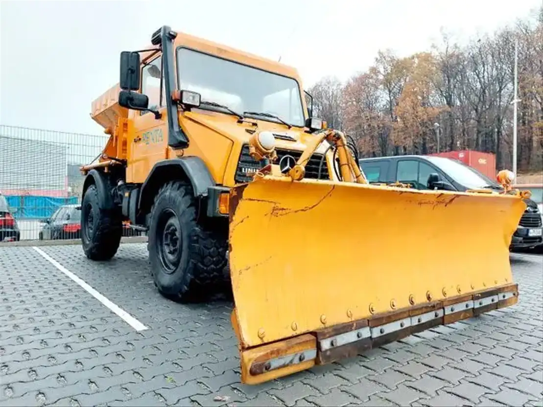 Mercedes-Benz Unimog U418 Winterdienst - Restauriert - Allrad | Overige ...