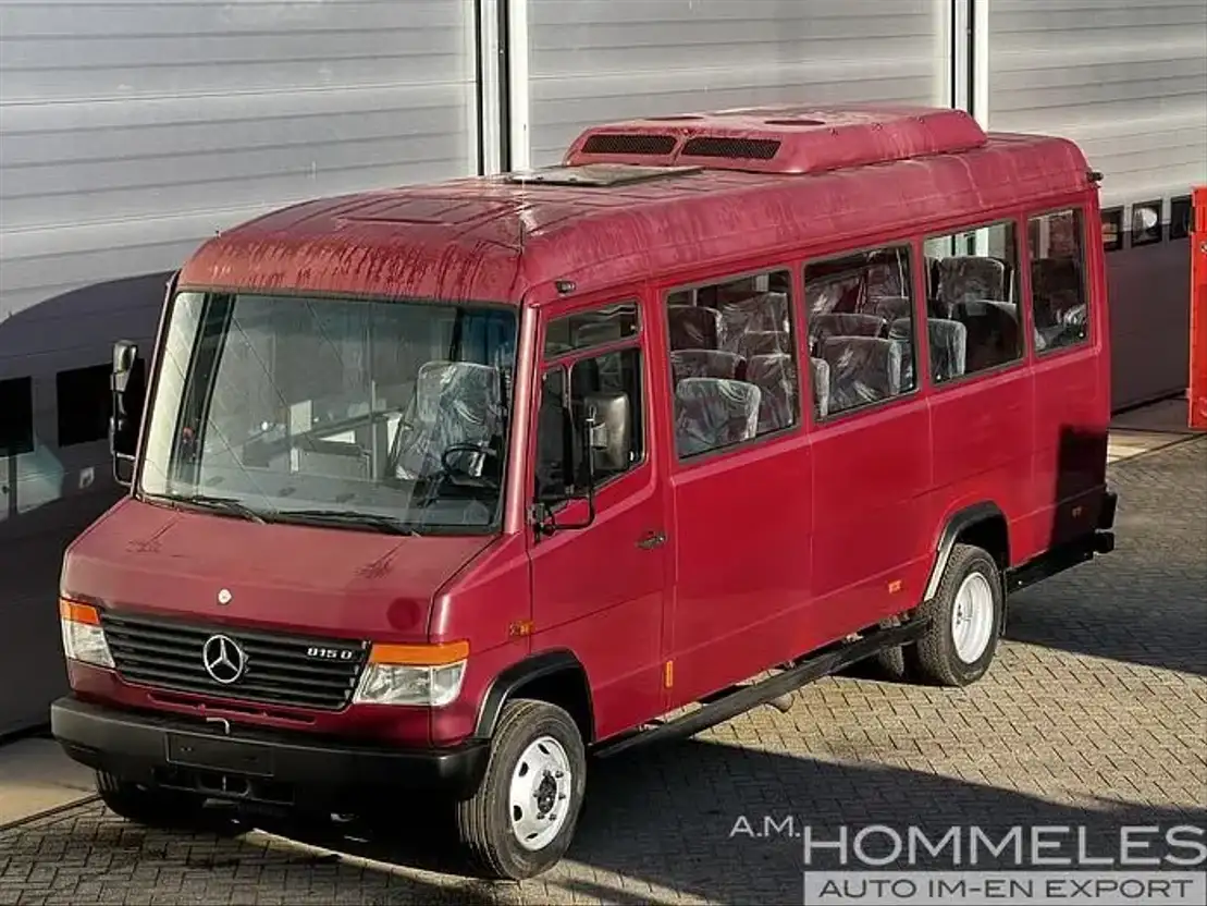 Mercedes-Benz 815d VARIO | Taxibus - TrucksNL