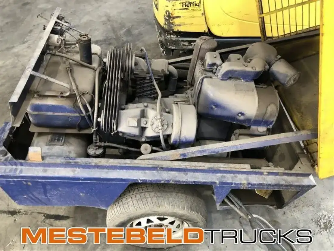 Deutz Compressor 2 cilinder | Overig vrachtwagen onderdeel - TrucksNL
