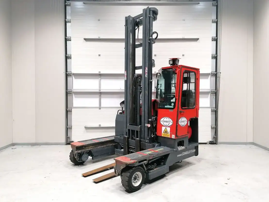 Combilift Zijlader Heftrucks kopen - gebruikt en nieuw - TrucksNL