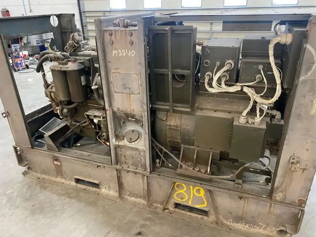 Caterpillar 140 KVA | Generatoren - TrucksNL