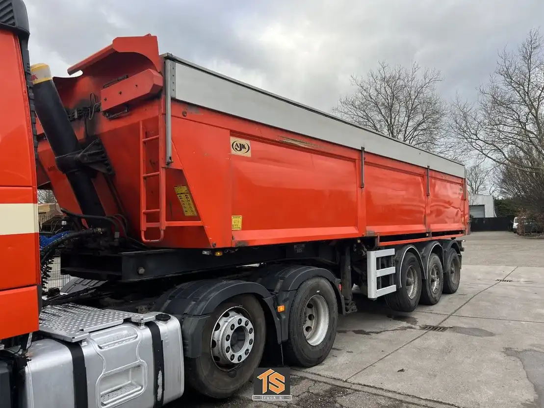 AJK Kipper Opleggers kopen - gebruikt en nieuw - TrucksNL