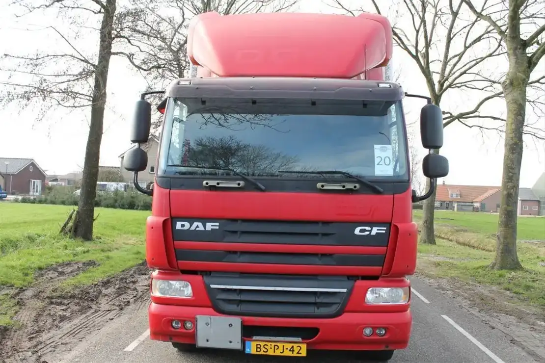 DAF CF 75 | Wissellaadbaksysteem vrachtwagen - TrucksNL