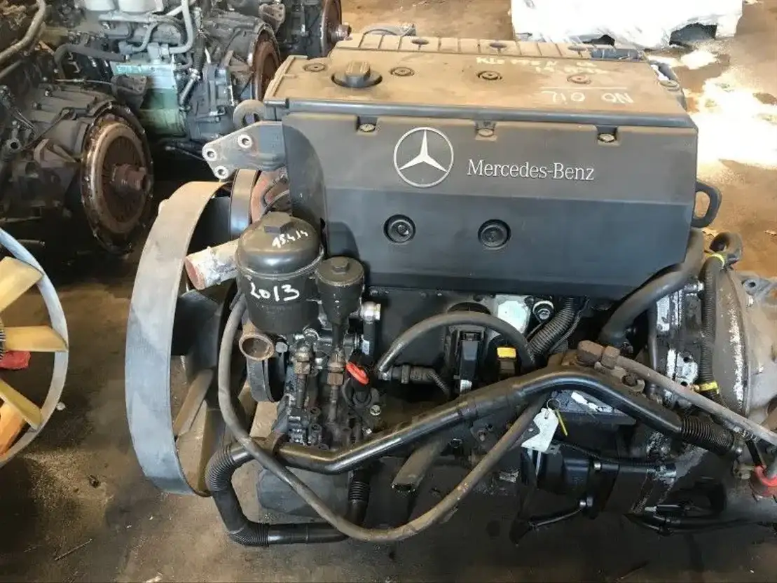 Mercedes-Benz OM904LA.III/2 | Motor vrachtwagen onderdeel - TrucksNL