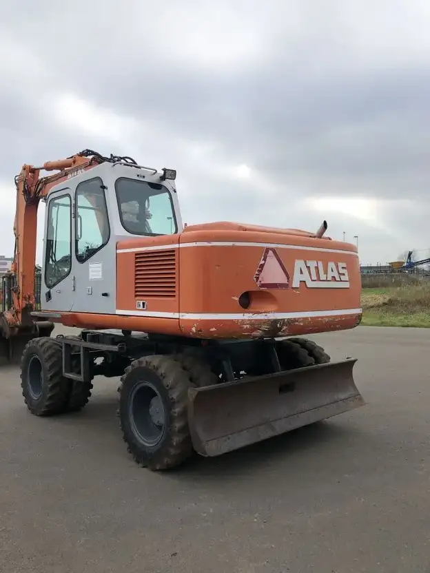 Atlas 1404M | Wielgraafmachine - TrucksNL