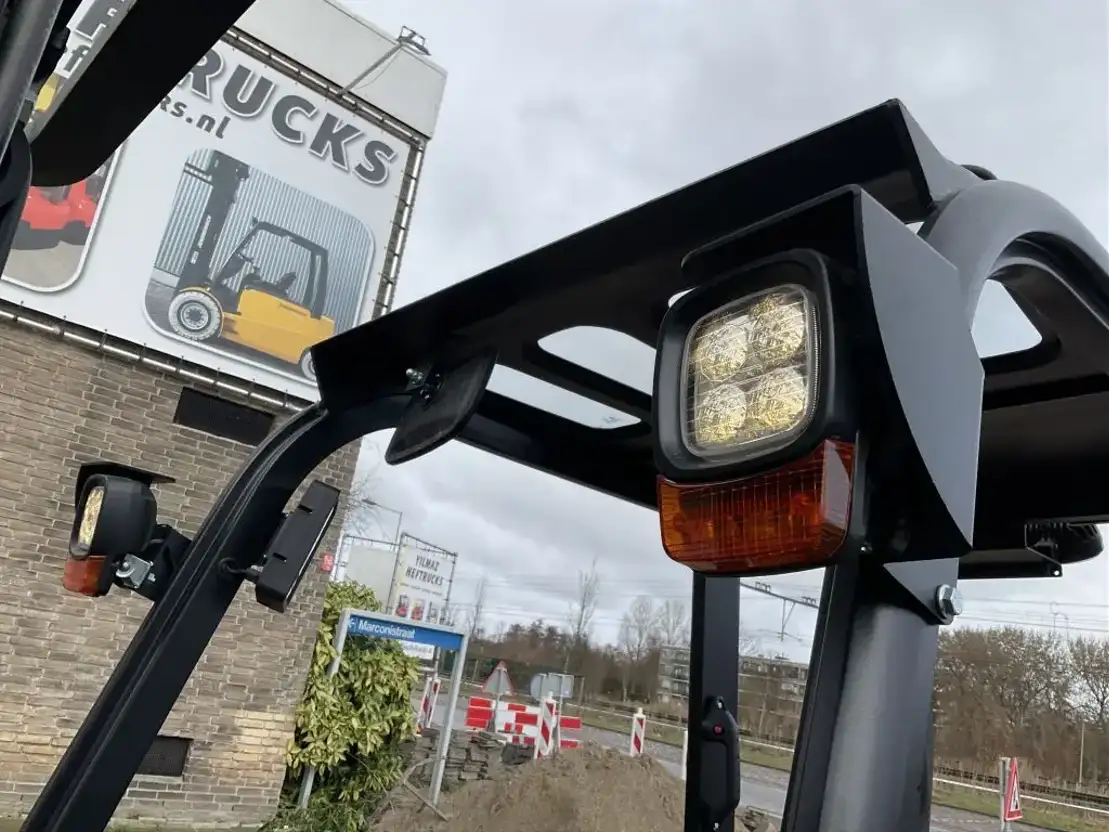 Ep EFL 303 B 300KG 4.80METER HEFTRUCK | Vorkheftruck - TrucksNL