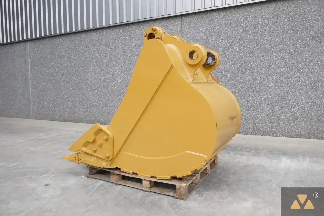 Caterpillar 320 Bucket | Graafbak - TrucksNL