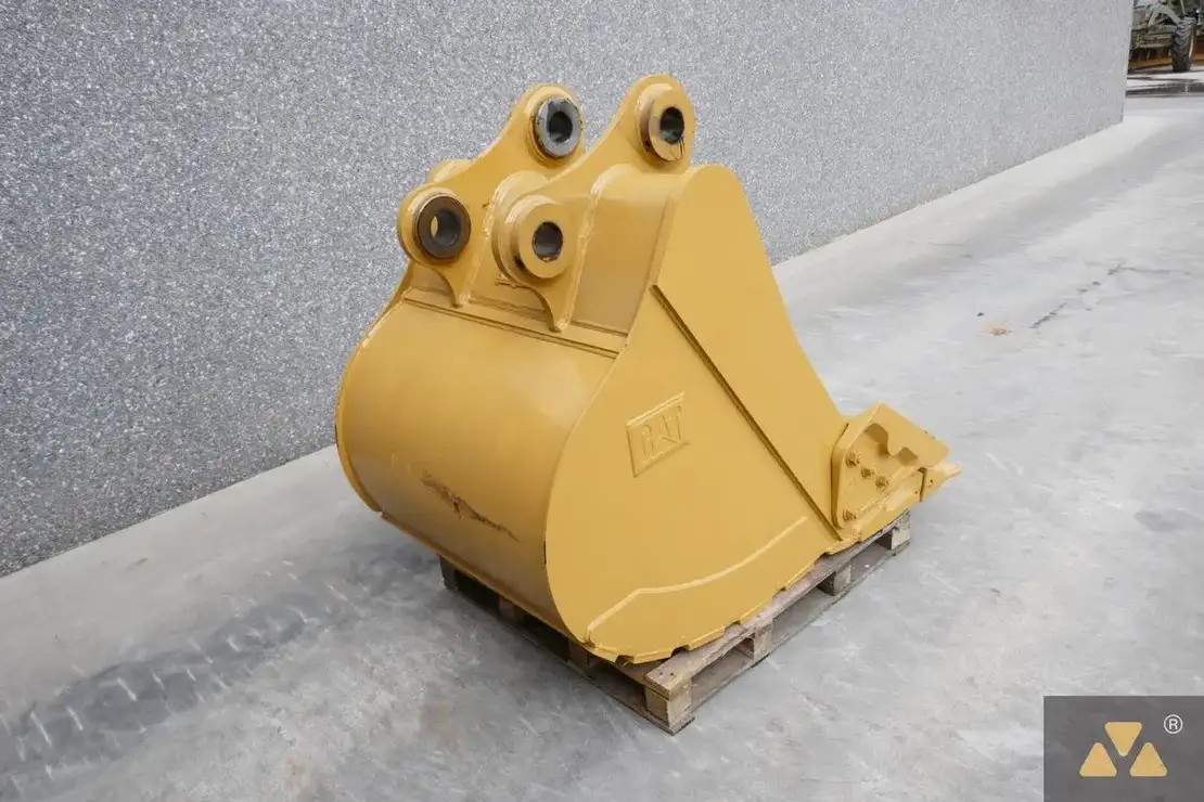 Caterpillar 320 Bucket | Graafbak - TrucksNL